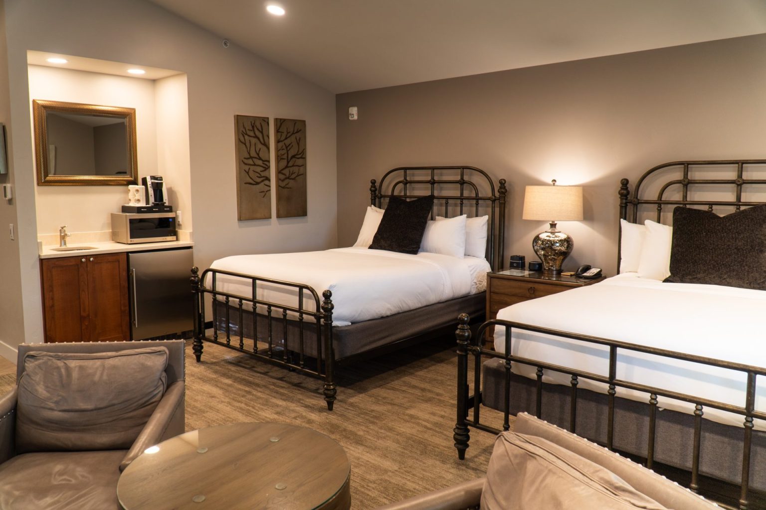 Huff House Inn and Cabins - Huff House Inn and Cabins